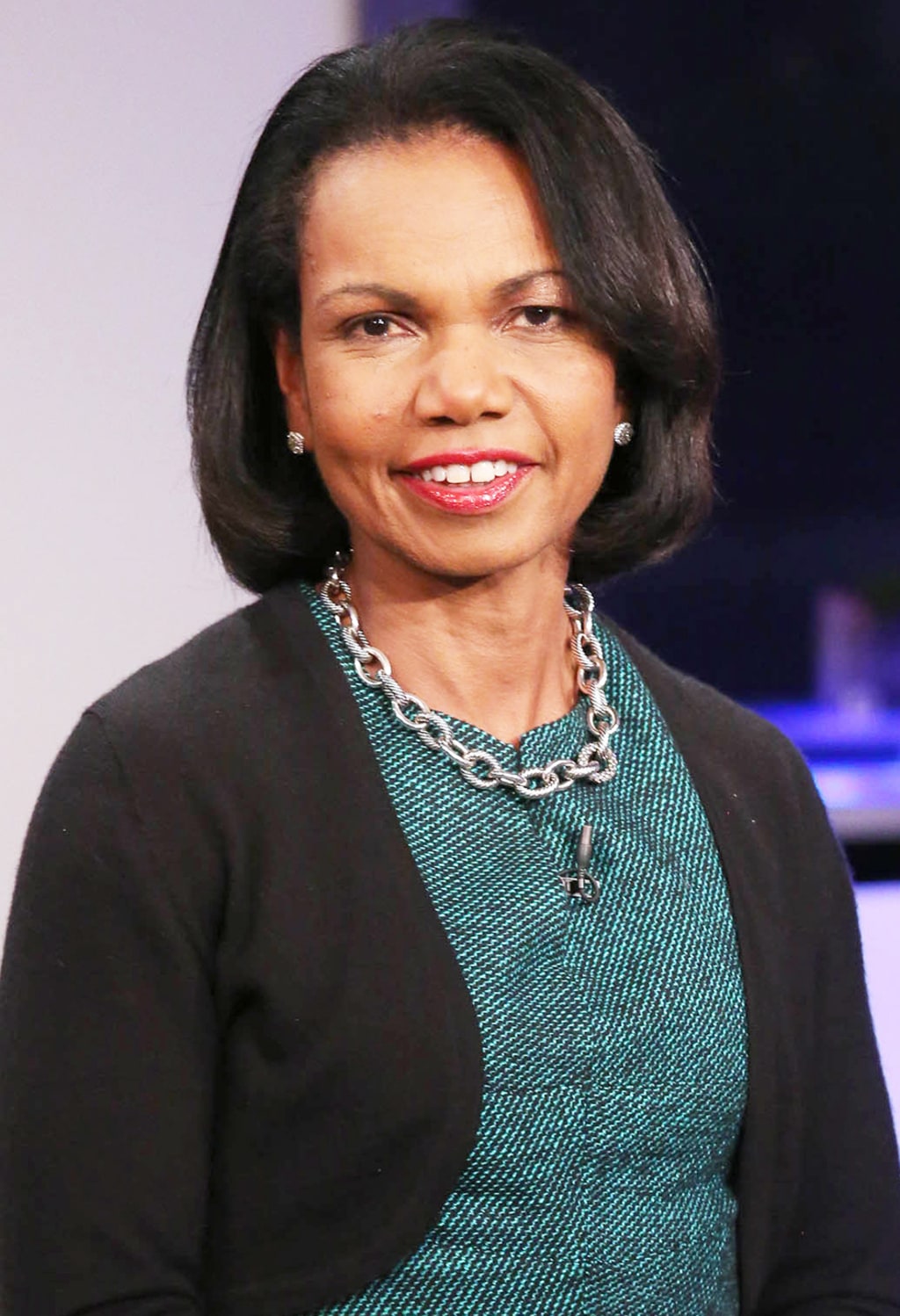 Condoleezza Rice Claps Back After Donald Trump Calls Her A Bitch With condoleezza-rice-claps-back-after-donald-trump-calls-her-a-bitch-with
