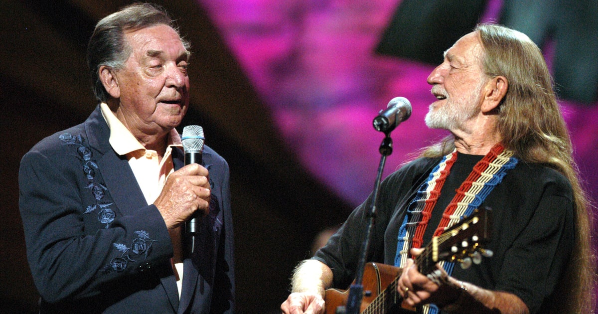 Willie Nelson Salutes Ray Price With For The Good Times Album